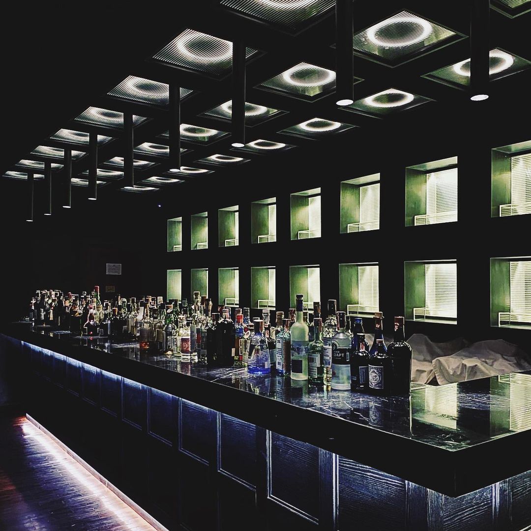 บาร์ลับนอกกรุงเทพ แนะนำ 5 แหล่งชิลใหม่นั่งเปลี่ยนบรรยากาศได้ทั้งคืน