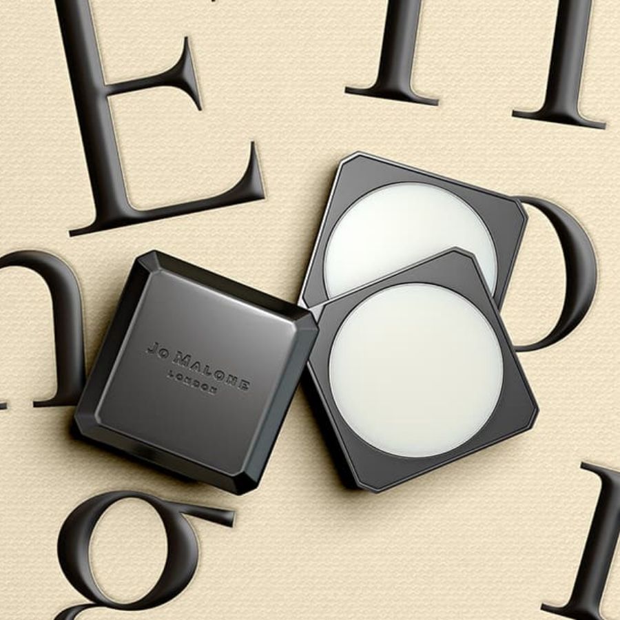 Perfume Balm หยิบง่าย ใช้สะดวก ไว้เพิ่มความหอมสดชื่นระหว่างวัน