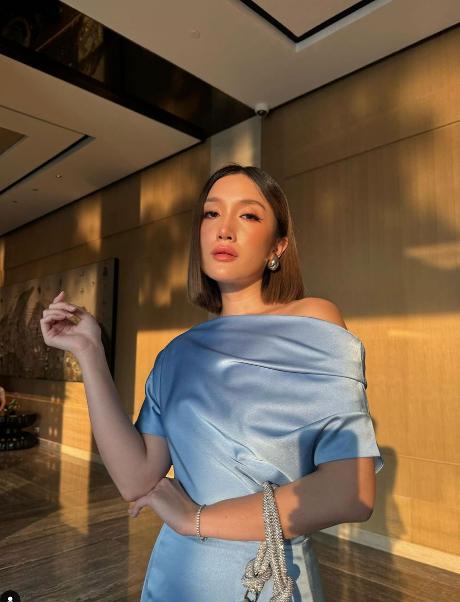 'เบอร์ดี้-ปาวา นาคาศัย' แฟชั่น สุดชิค 5 ลุค 5 สไตล์ที่ไม่ใช่ใครก็เอาอยู่!