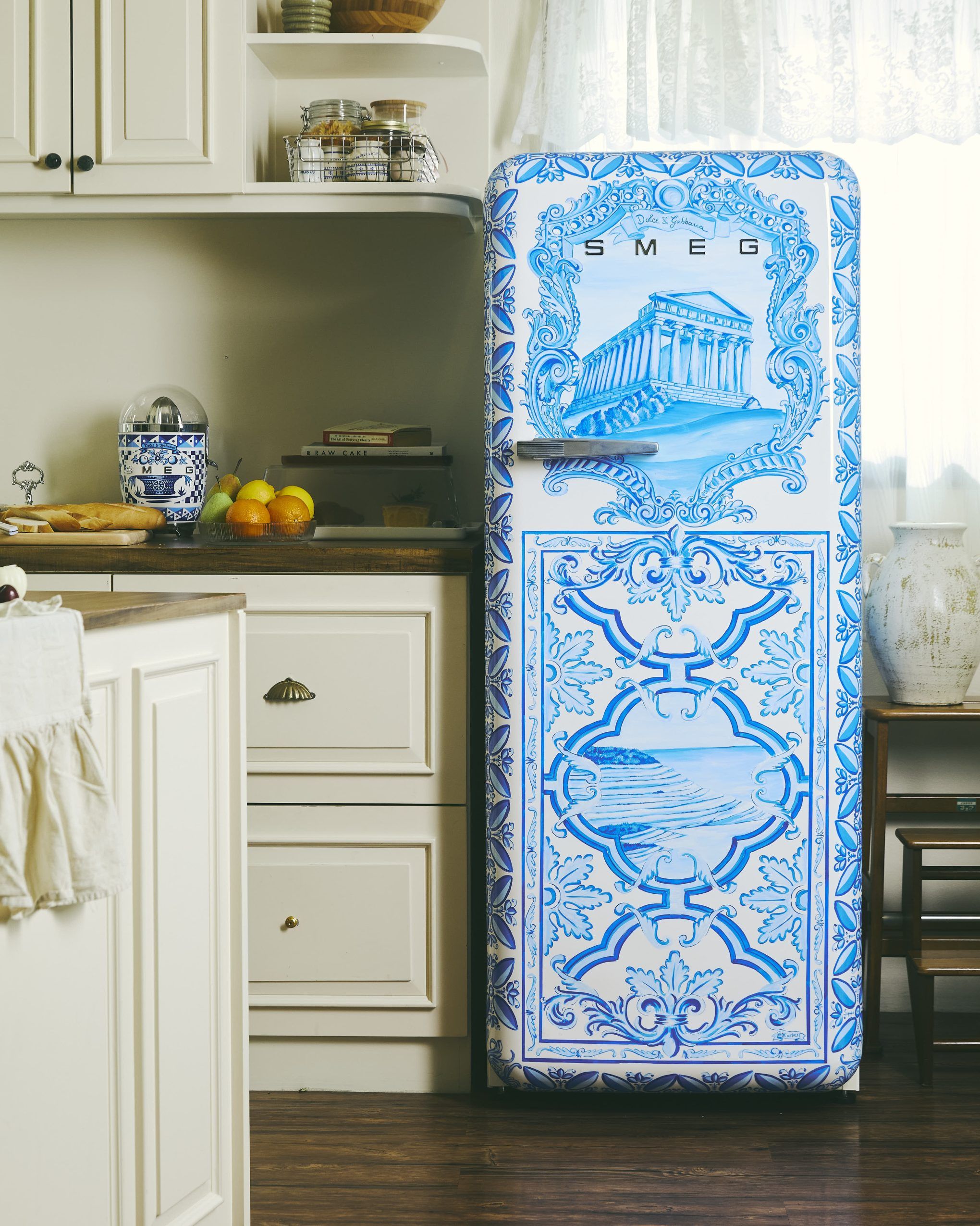 SMEG Blu Mediterraneo สีสันแห่งอิตาเลี่ยนซัมเมอร์ในมุมโปรดของบ้าน