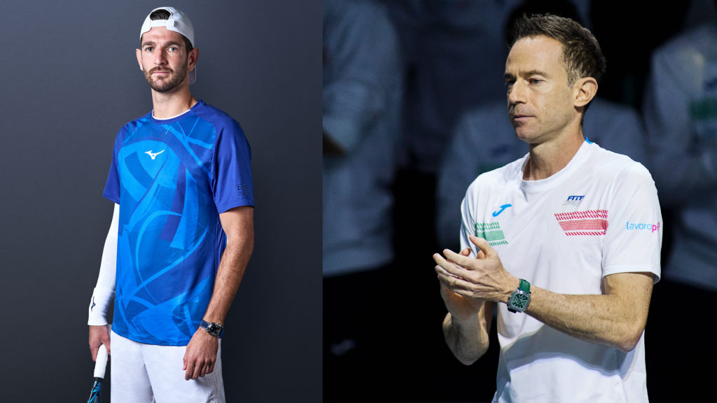 นาฬิกา Gerald Charles แสดงความยินดีกับทีมเทนนิสอิตาลี คว้าแชมป์เดวิสคัพ ...