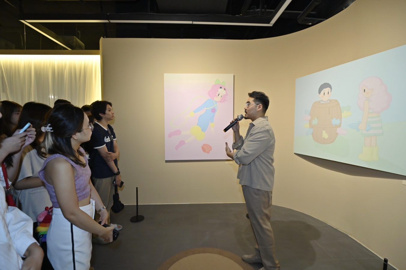 Tum Ulit กับเส้นทางศิลปินผู้ถ่ายทอดอารมณ์ผ่านภาพวาด