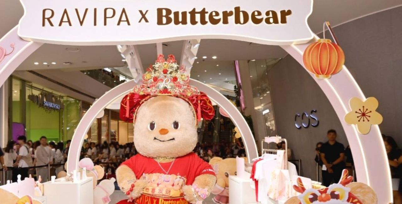 RAVIPA จับมือน้องหมีเนย รังสรรค์คอลเลกชัน “RAVIPA x Butterbear”