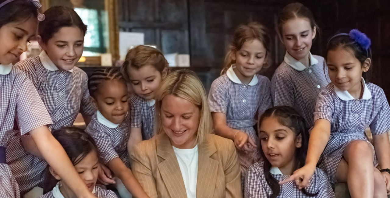 รู้จัก Glendower Prep School สถาบันศึกษาของ Harper Seven Beckham